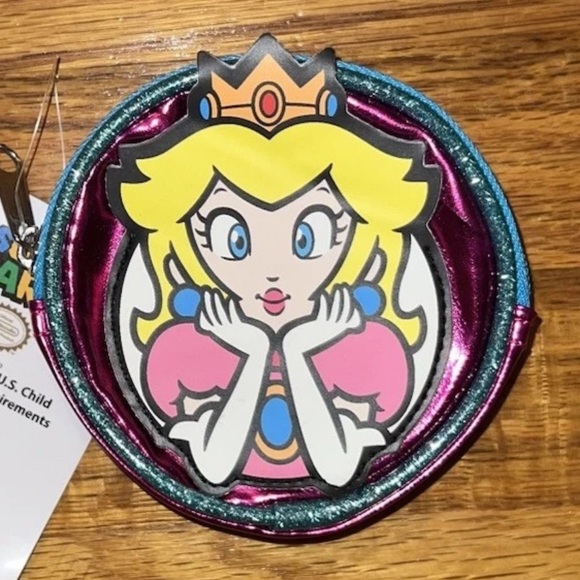 Bioworld | Bags | Bioworld Super Mario Bros Princess Peach Coin Purse ...